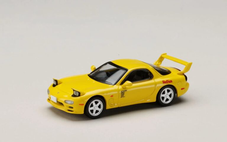 1:64 Scale. Mazda RX-7 (FD3S) RedSuns Keisuke Takahashi VS Takumi ...